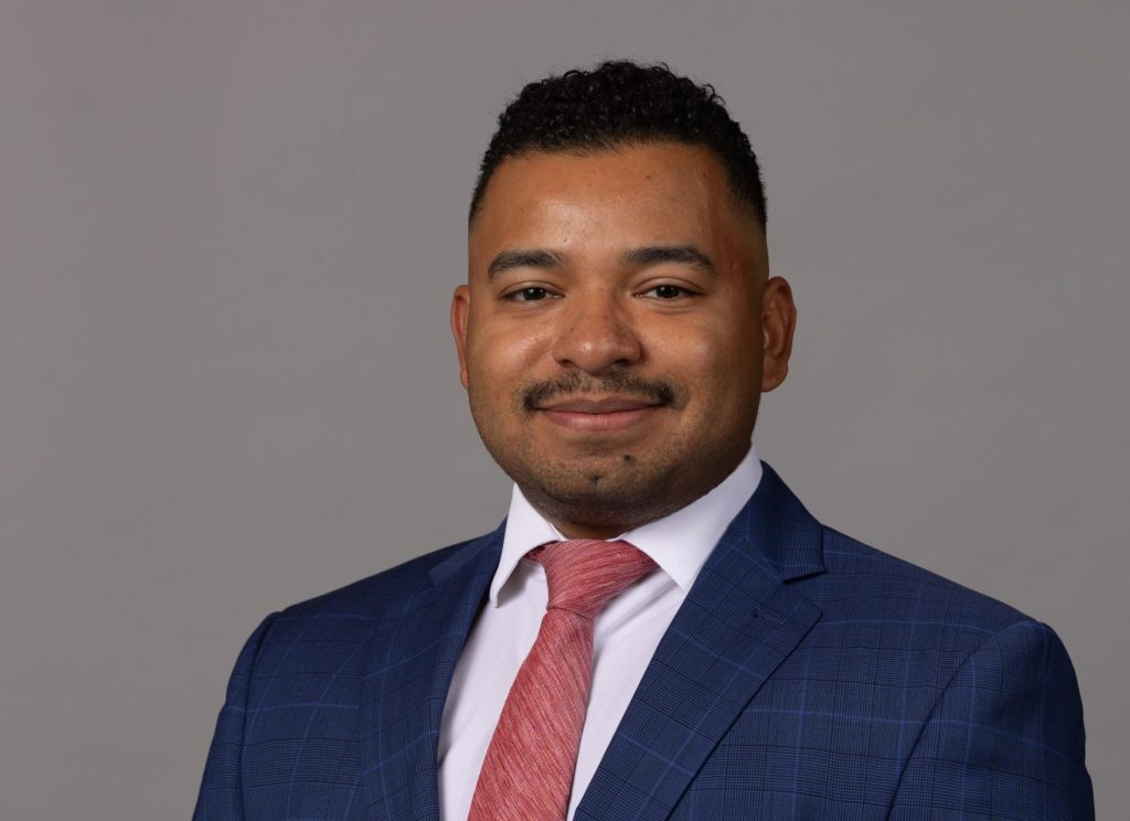 Reyes, Christian T. | DeGolyer & MacNaughton | World Wide Petroleum ...